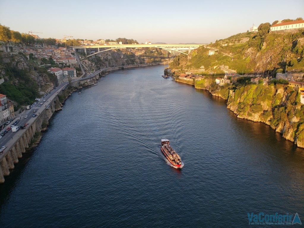 Porto, o charme da cidade, o cais da ribeira e o rio Douro - Vá Conferir